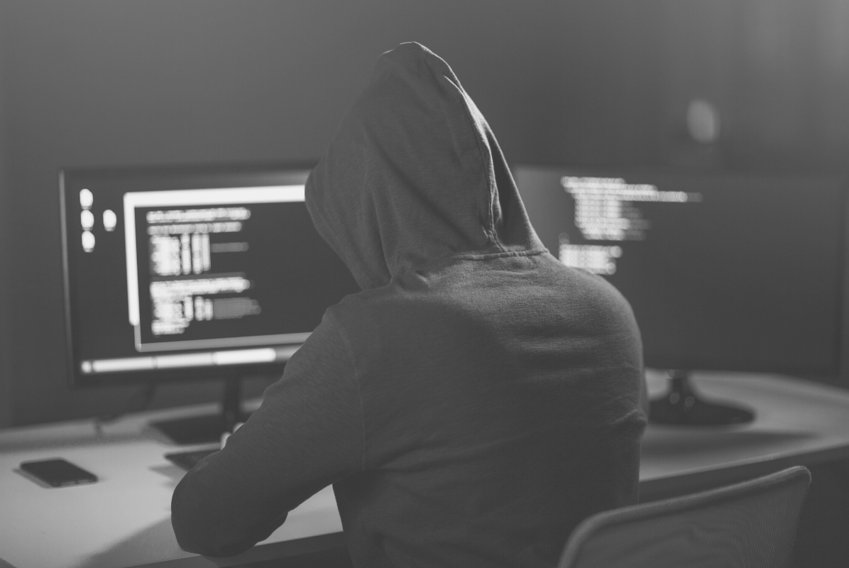 Present helps victim of a cyberattack - Present